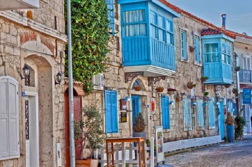 Turkish Houses Featuring Timeless Architecture Styles